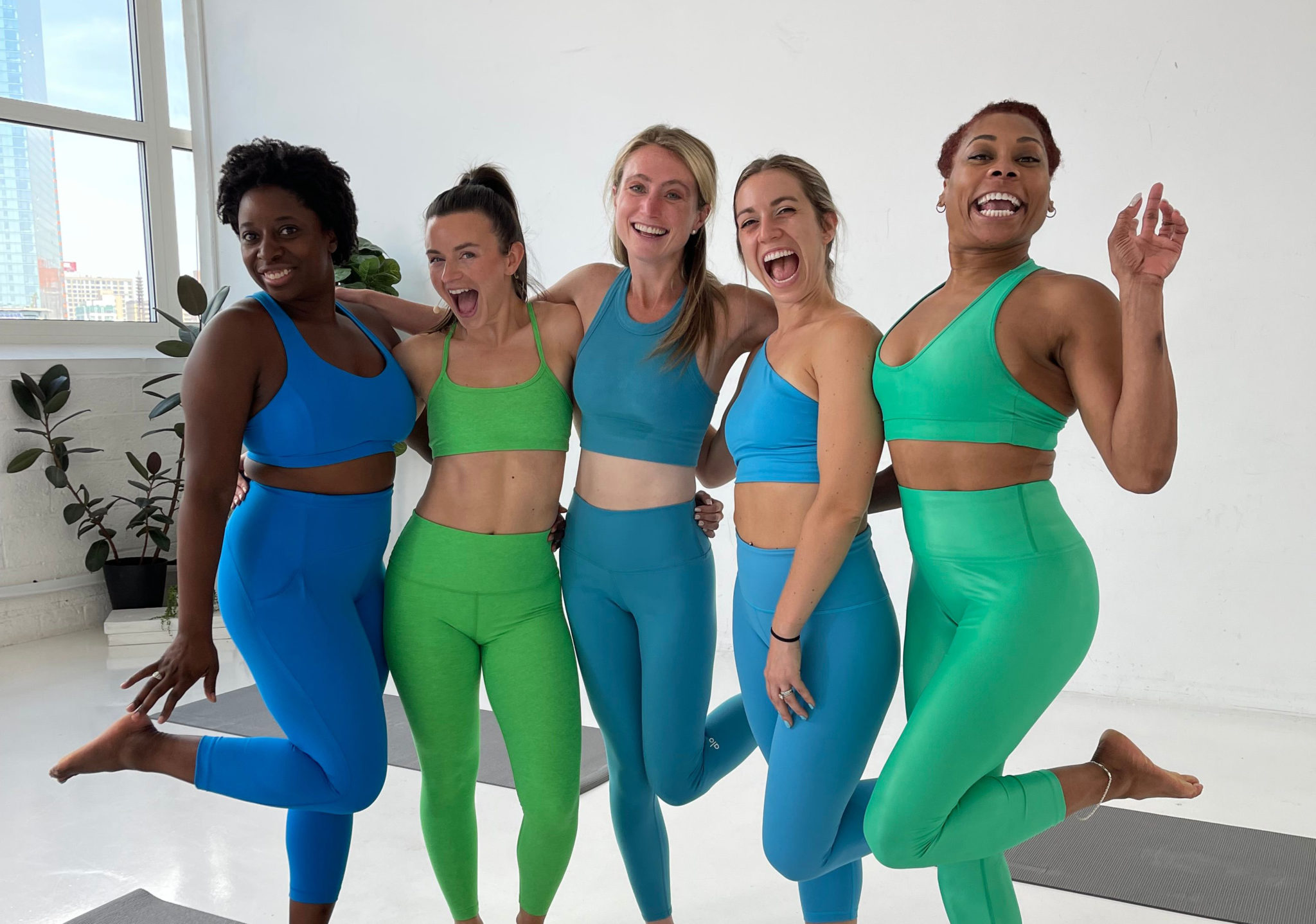 Move the Body, Still the Mind | Physique 57